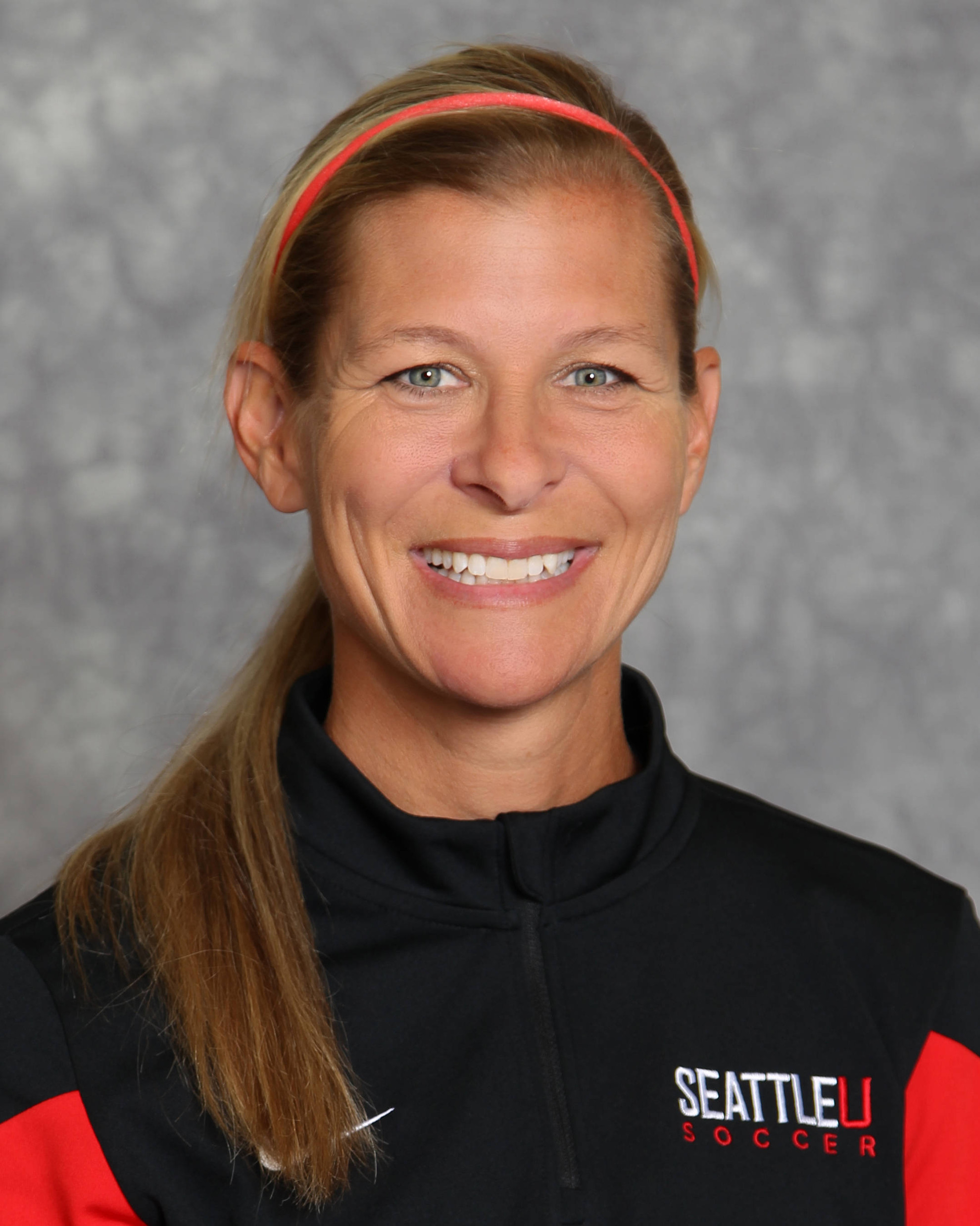 Julie Woodward - Seattle University Redhawks - Official Athletics Website