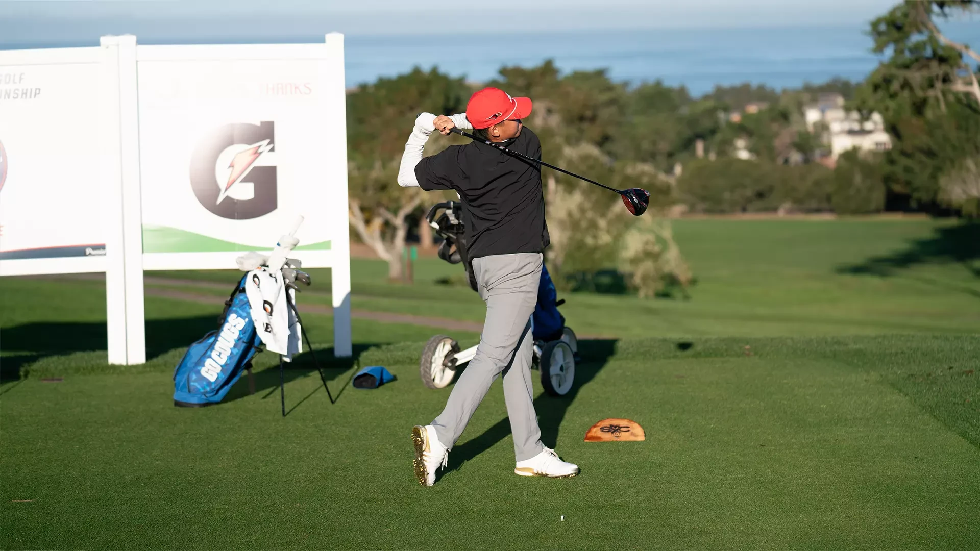Li With A Top 20 Finish At Leadership & Golf Invitational - Seattle ...